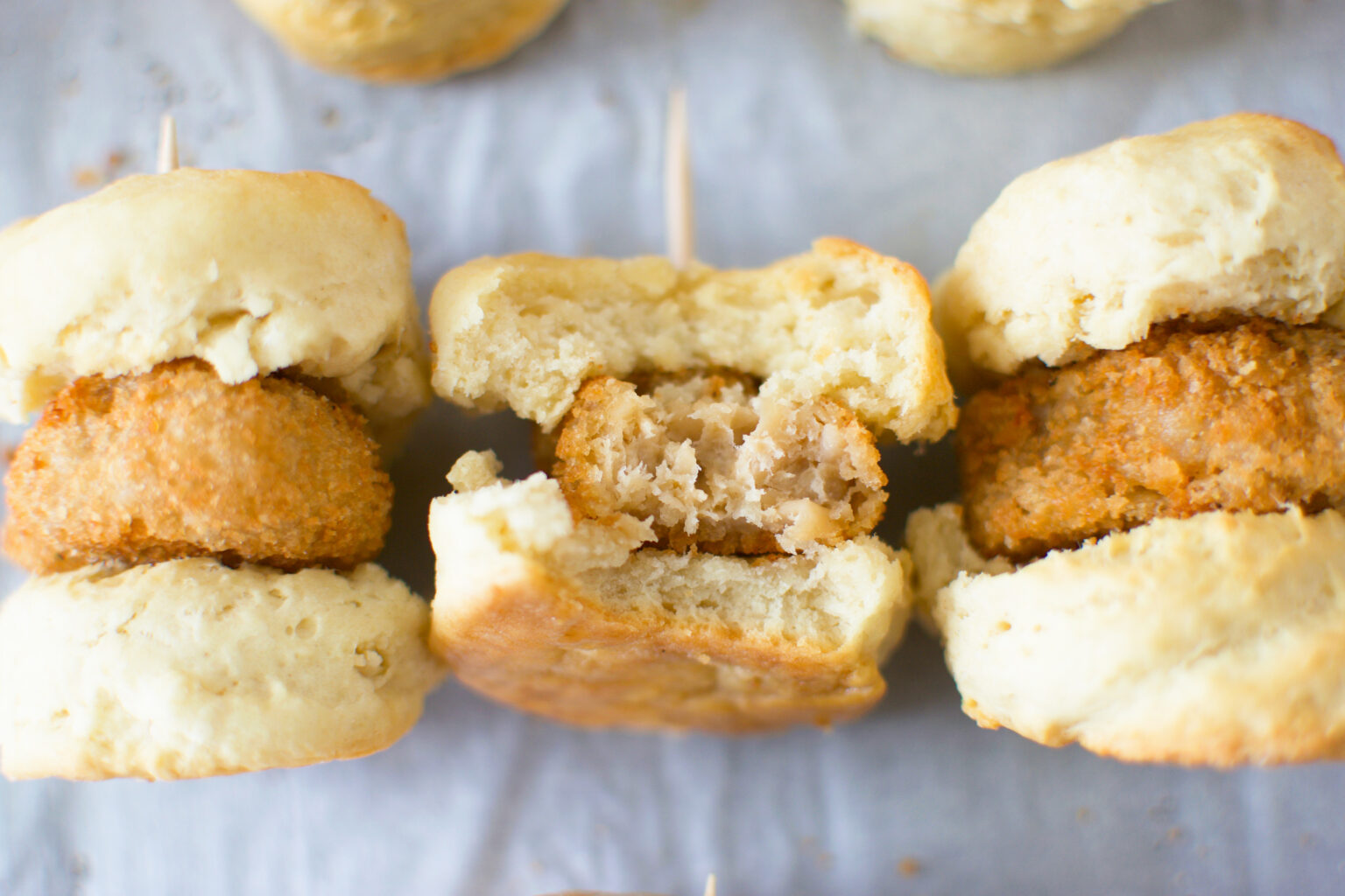 Mini Vegan Chicken Biscuits | ICanYouCanVegan ICanYouCanVegan Mini Biscuits