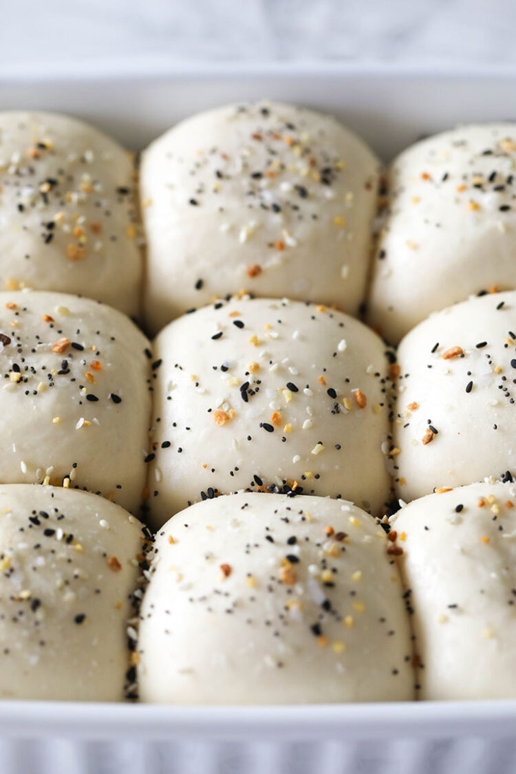 Easy Vegan Mini Breakfast Sandwiches (No Tofu!) | ICanYouCanVegan