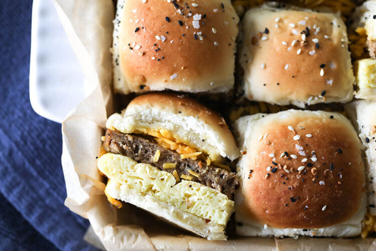 Easy Vegan Mini Breakfast Sandwiches (No Tofu!) | ICanYouCanVegan