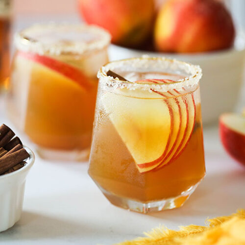 Easy Apple Bourbon Cocktail | ICanYouCanVegan